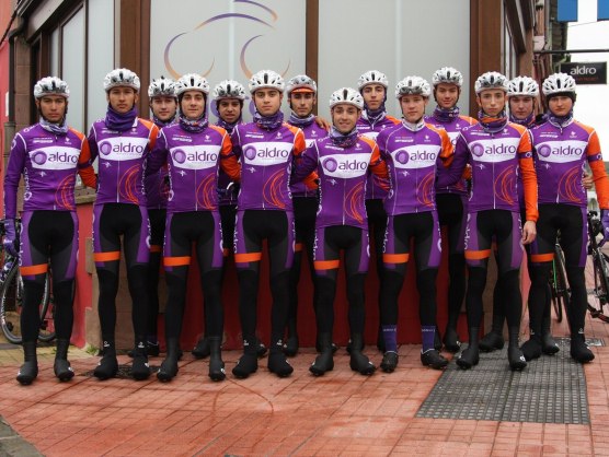 Finaliza la concentración de Aldro Team en Torrelavega