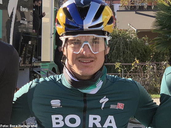 Anton Palzer, esquiador hasta ahora, debuta como ciclista en el Tour de ...