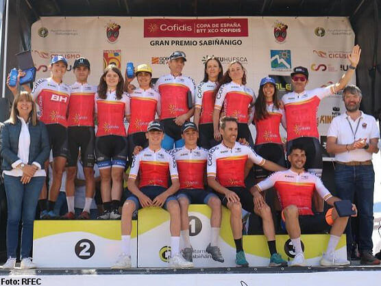 Alberto Barroso y Natalia Fischer, ganadores de la Copa de España XCO Cofidis 2023
