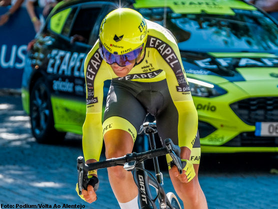 Mauricio Moreira lidera la Vuelta al Alentejo tras ganar la contrarreloj