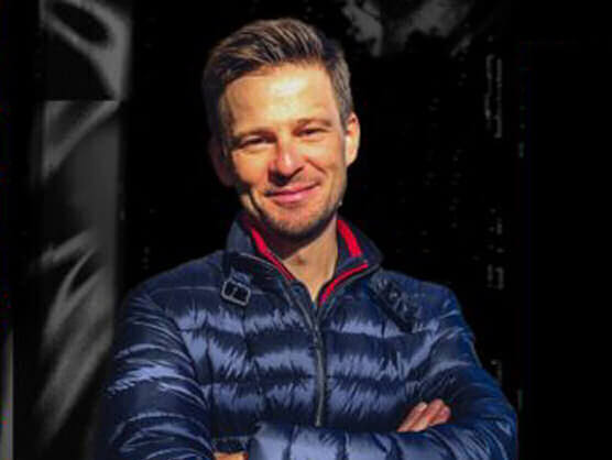 El polaco Michal Golas se une al Bahrain Victorious como director deportivo