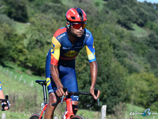 Amanuel Ghebreigzabhier renueva con Lidl-Trek y Julien Vermote con ...