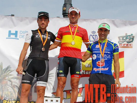 Paco Mancebo se corona Campeón de España de MTB-Maratón en Paterna