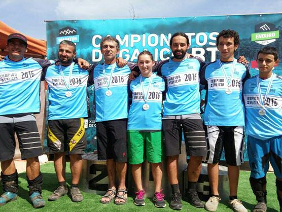 Tony Pérez y Desirée Duarte conquistaron el Campeonato de Galicia de Enduro