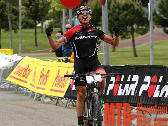 Carlos Coloma se sitúa noveno del Mundo en el final de su mejor temporada