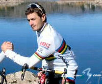 César Neira apoya a Fernández Alba tras recibir el Premio de UFEDEMA