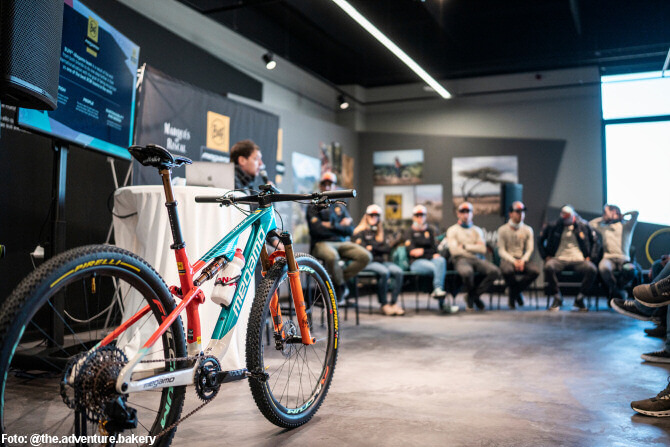 Presentado el equipo Buff®-Megamo que afronta su segunda temporada con ...