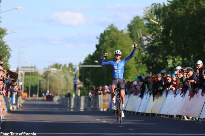 Tour de Estonia: Rasmus Bogh Wallin gana la última etapa y la general final
