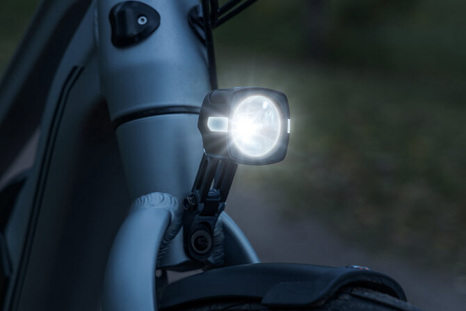 SIGMA Revoluciona la iluminación para e-Bikes con su nueva gama EOX-Lights
