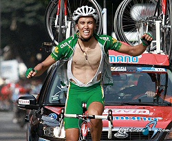 José Herrada se impone en la quinta etapa de la Volta a Portugal y ...