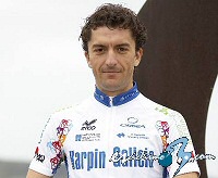 Marcos Serrano presenta su candidatura a la Federación Gallega de Ciclismo