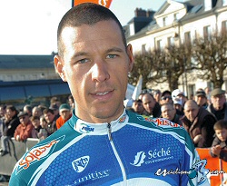 Stéphane Poulhies vence al sprint en la primera etapa del Tour De l´Ain ...