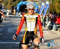Tino Zaballa cosecha en Coslada su sexta victoria de la temporada